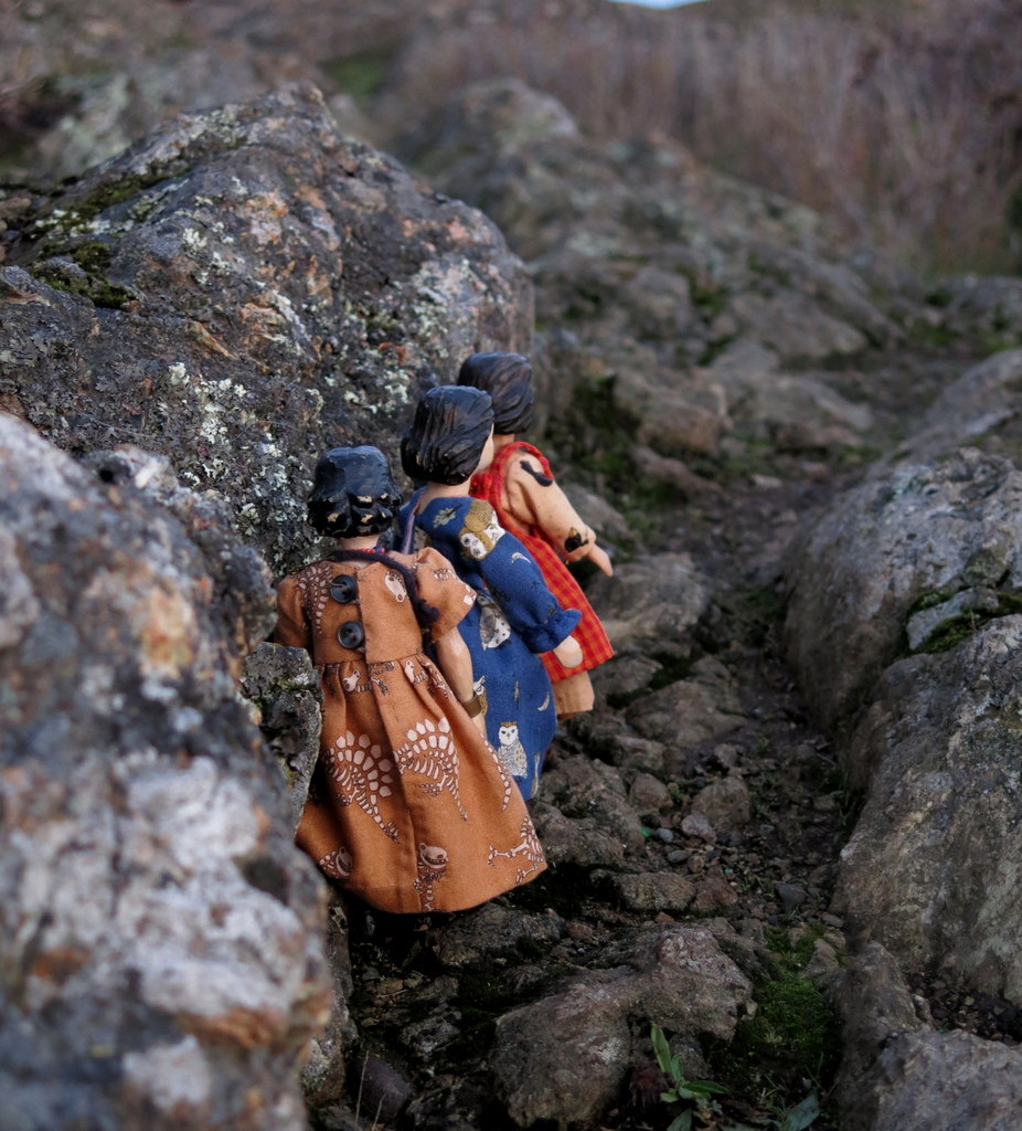 Contemplative Sunset Walk | Quimper Hittys